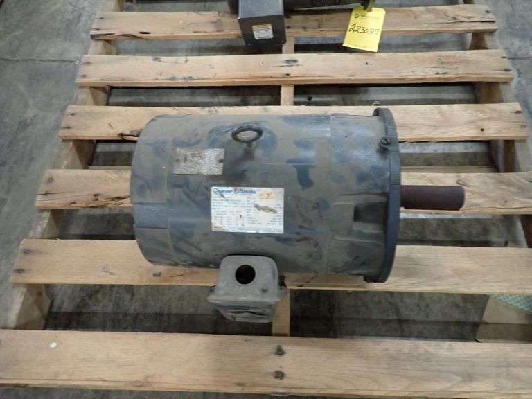Cleaver Brooks 15 HP Motor - Yellow Tag Auctions