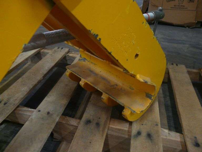 Beam Clamp - Yellow Tag Auctions