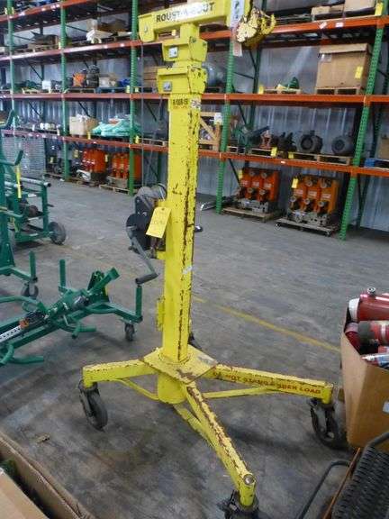 Sumner Roust-A-Bout Lift - Yellow Tag Auctions