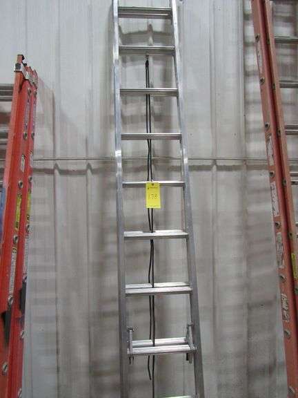 Werner 20' Aluminum Extension Ladder - Yellow Tag Auctions