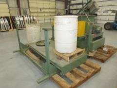 Ultramatic Vibratory Deburring Machine - Yellow Tag Auctions
