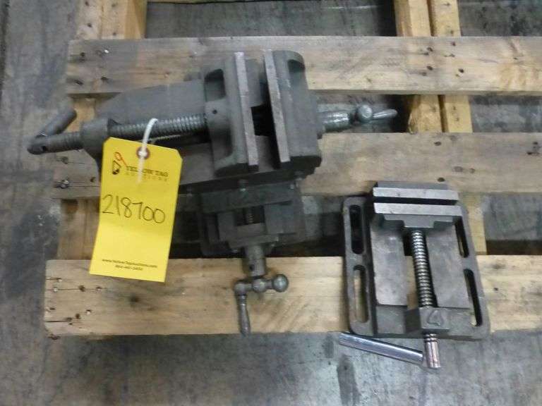Lot of (2) Vises - Yellow Tag Auctions