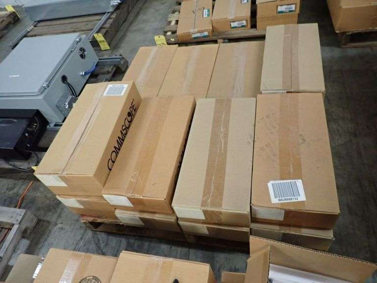 Lot of (13) HTK Horizontal Troughs - Yellow Tag Auctions