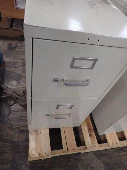 Lot of (3) HDN 2-Drawer Filing Cabinets - Yellow Tag Auctions