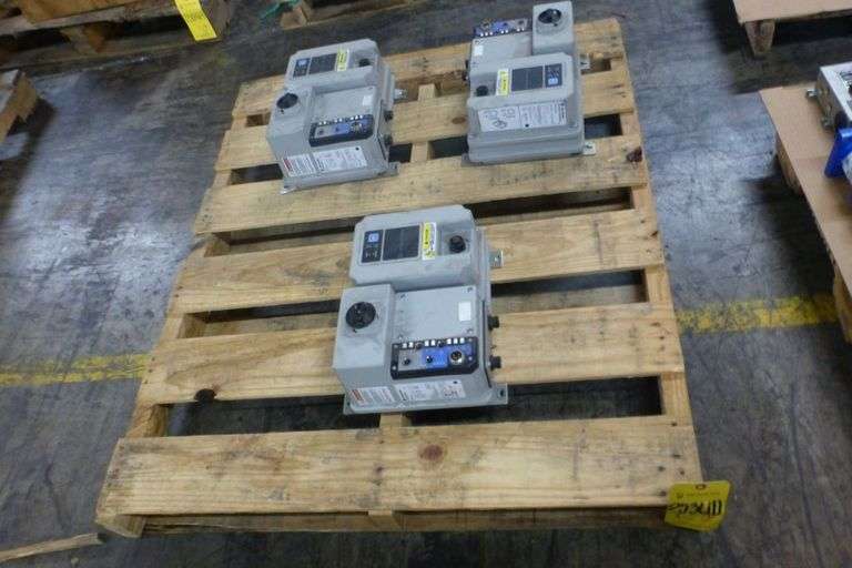Lot of (3) Allen-Bradley Armor Start Control Modules - Yellow Tag Auctions