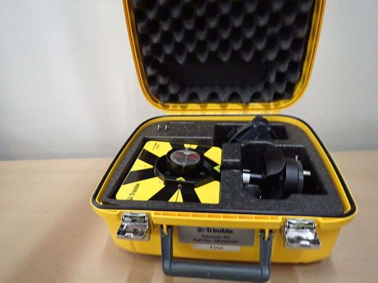Trimble Traverse Kit - Yellow Tag Auctions
