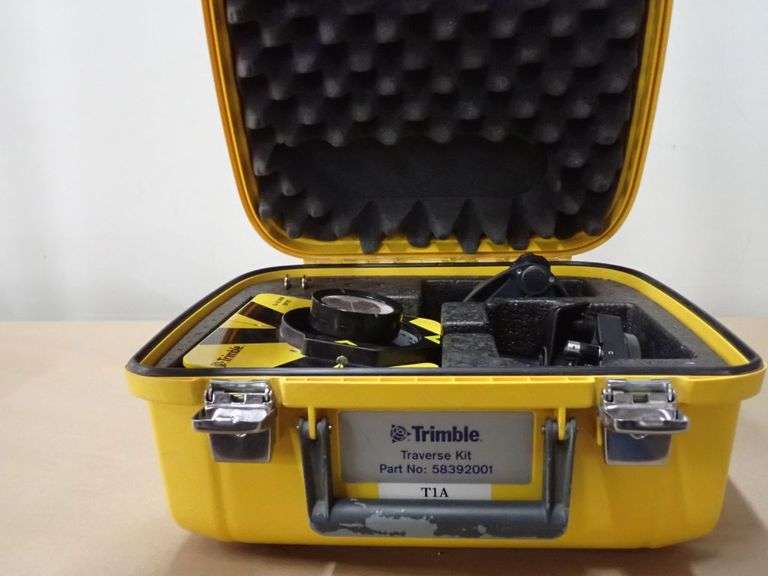 Trimble Traverse Kit - Yellow Tag Auctions