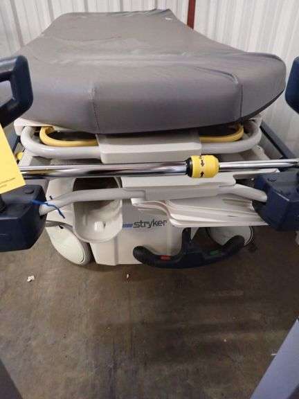 Stryker Hospital Bed - Yellow Tag Auctions
