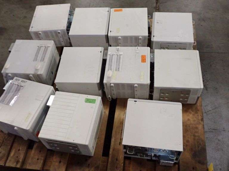 Lot of (11) Spacelabs Ultraview SL2800 - Yellow Tag Auctions