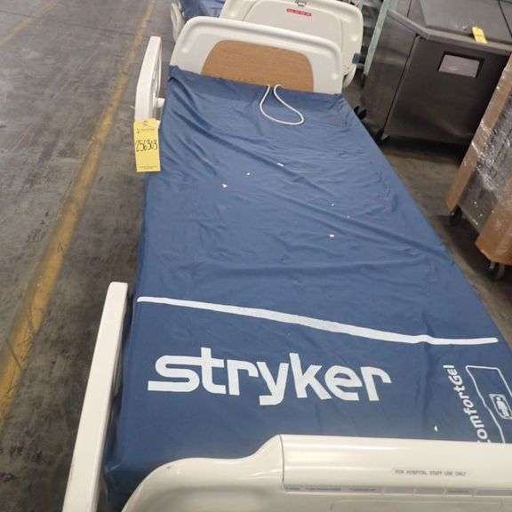Stryker Secure II Hospital Bed - Yellow Tag Auctions