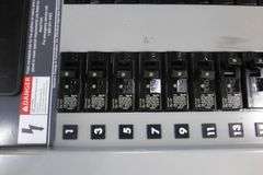 Siemens Heavy Duty Panelboard - Yellow Tag Auctions