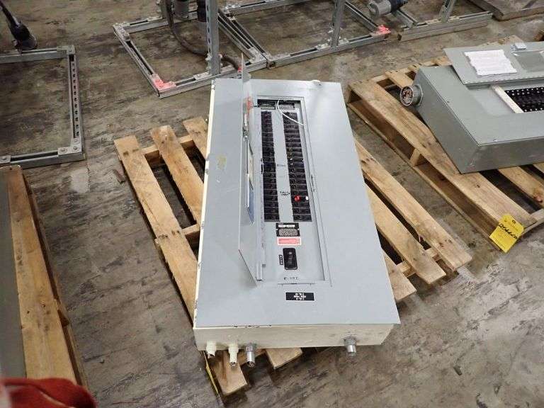 Westinghouse Panelboard - Yellow Tag Auctions