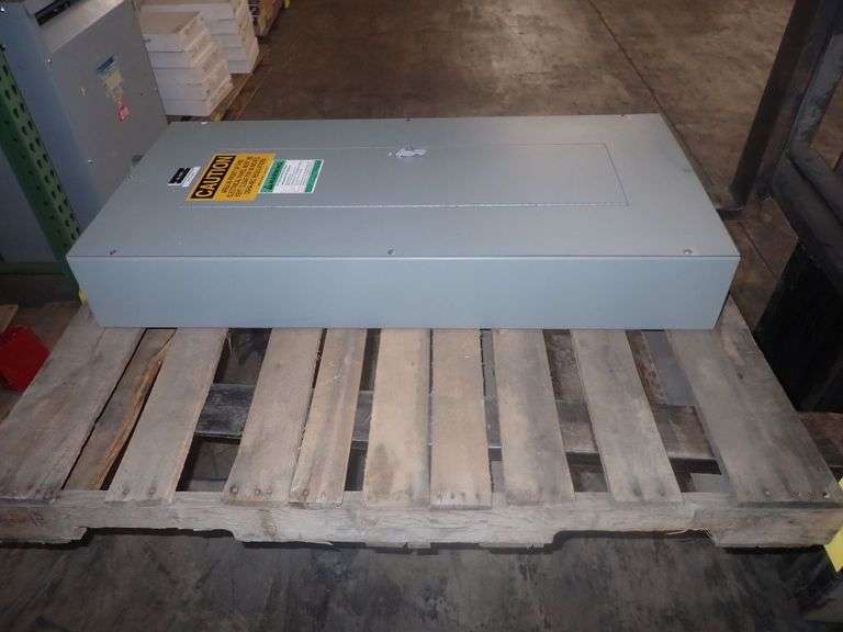 Gus Berthold Class CTL Panelboard - Yellow Tag Auctions