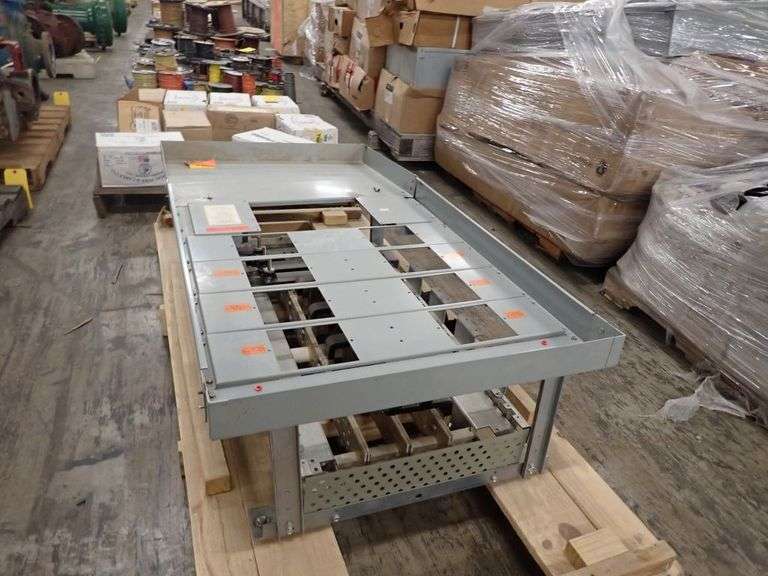 GE APNB Heat Rated Bolt On Style Panelboard - Yellow Tag Auctions