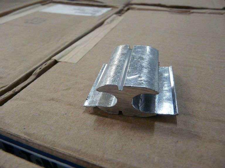 Lot of (5750) Eaton Aluminum Squeezon Connectors - Yellow Tag Auctions