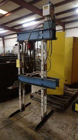 OTC Vanguard Jr Hydraulic 2-Stage Power Unit - Yellow Tag Auctions