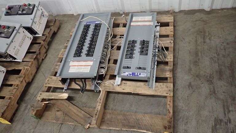 Lot of (2) Square D Panelboards - Yellow Tag Auctions