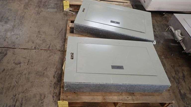Lot of (2) Siemens ITE Panelboards - Yellow Tag Auctions