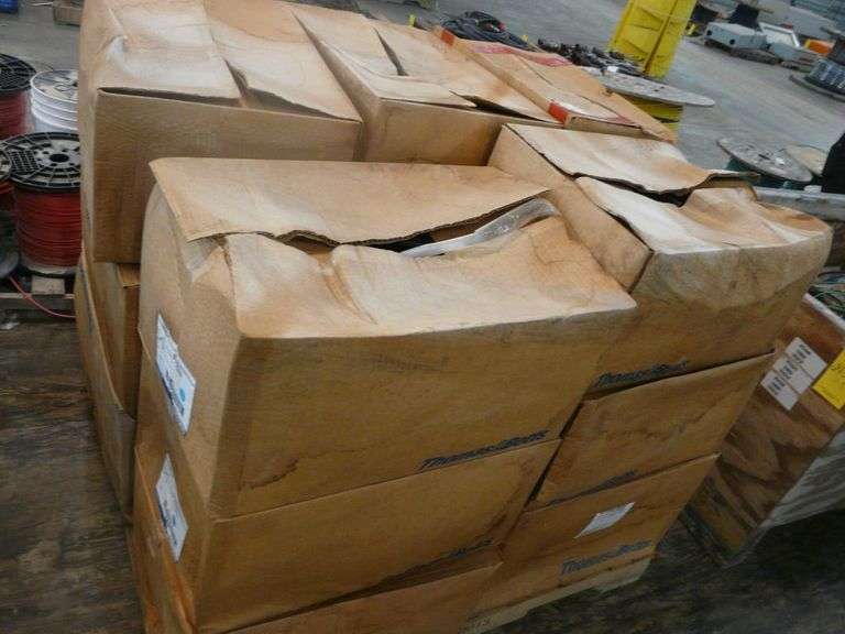 Lot of (450) 5" Intermediate Snap Loc Spacers - Yellow Tag Auctions