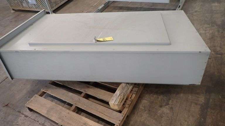 GE Spectra Series Power Panelboard Enclosure - Yellow Tag Auctions