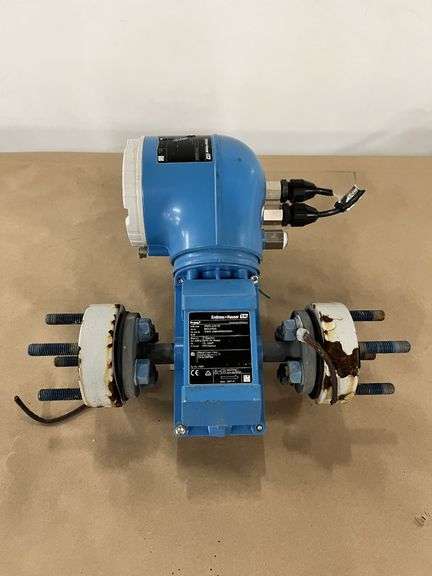 Endress & Hauser Promag 300 Flowmeter w/Promag P Flowmeter - Yellow Tag ...