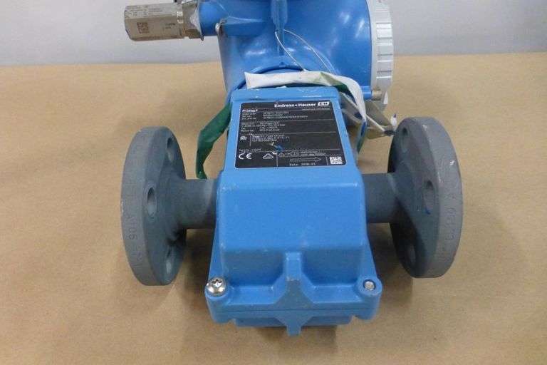 Endress & Hauser Promag 300 Flowmeter w/Promag P Flowmeter - Yellow Tag ...