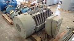 Toshiba 300 HP World Energy Series Induction Motor - Yellow Tag Auctions