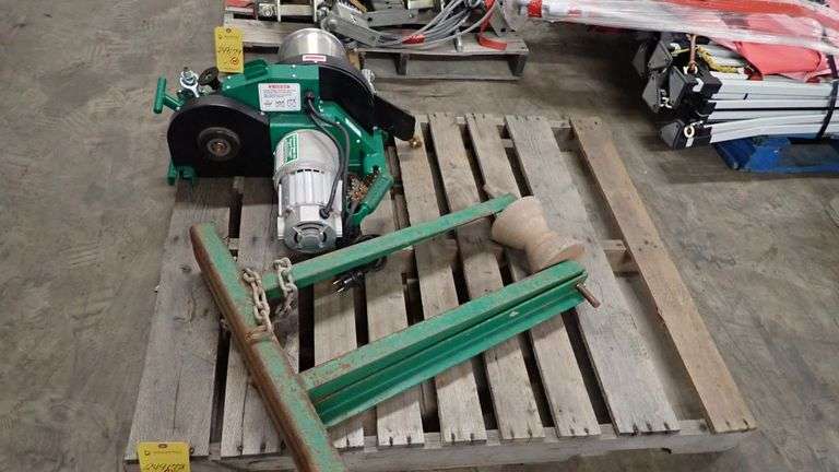 Greenlee Super Tugger Heavy Duty Cable Puller - Yellow Tag Auctions