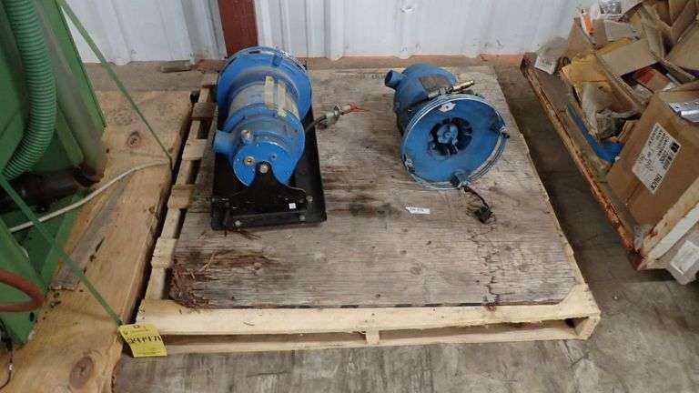 Lot of (2) Hydrovane Air Compressor Parts - Yellow Tag Auctions