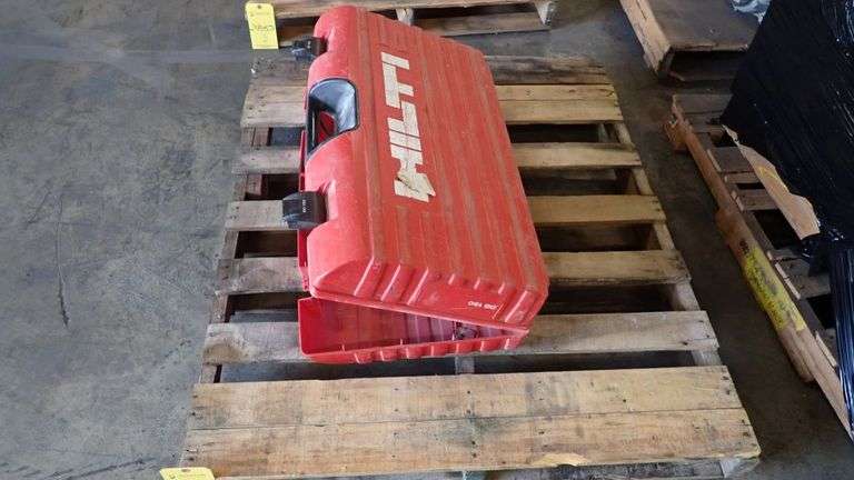 Hilti DG150 Concrete Grinder - Yellow Tag Auctions