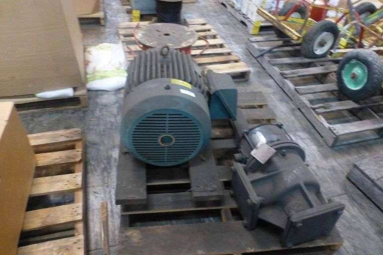 Lot of (2) Assorted Motors - Yellow Tag Auctions