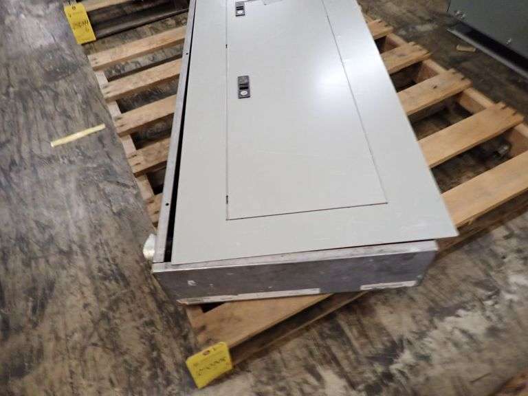 GE A-Series Panelboard - Yellow Tag Auctions