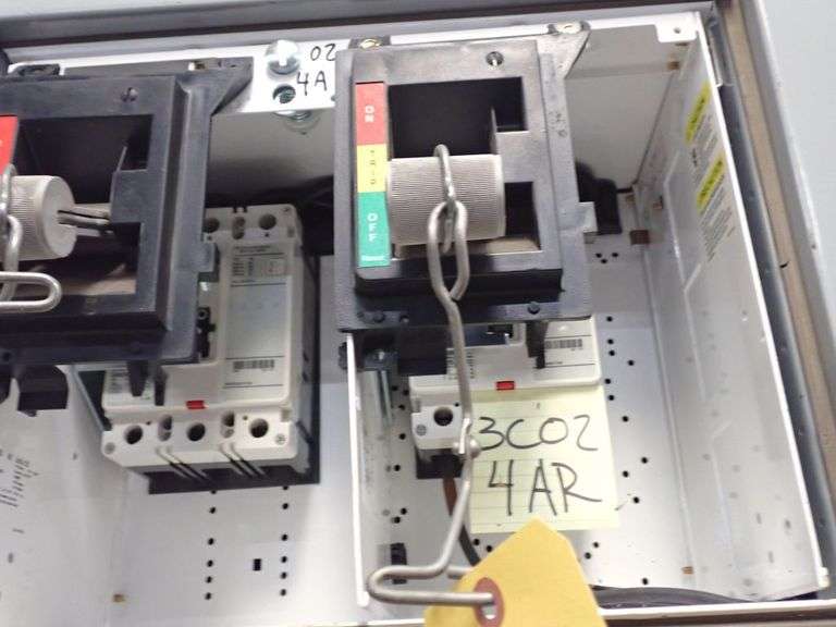 2018 Eaton Freedom Series 2100 MCC - 3V - Yellow Tag Auctions