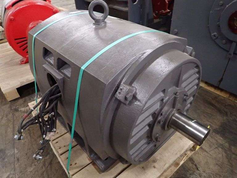 World Power Series 300 HP 3-Phase Induction Motor - Yellow Tag Auctions