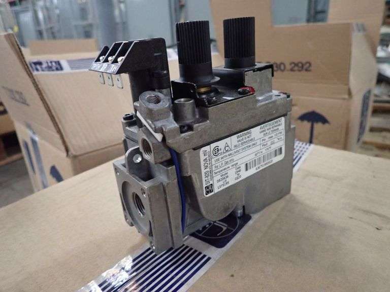 Lot of (29) STI Nova Valves with Assorted Components - Yellow Tag Auctions