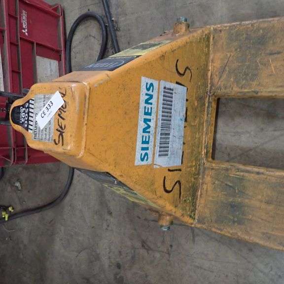Titan Lift-Rite Pallet Jack - Yellow Tag Auctions