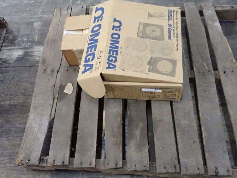 Omega Universal Circular Chart Superecorder - Yellow Tag Auctions