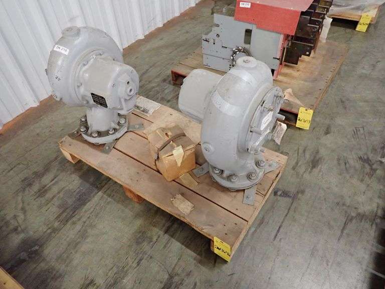 Lot of (2) Oil Transformer Pumps - Yellow Tag Auctions