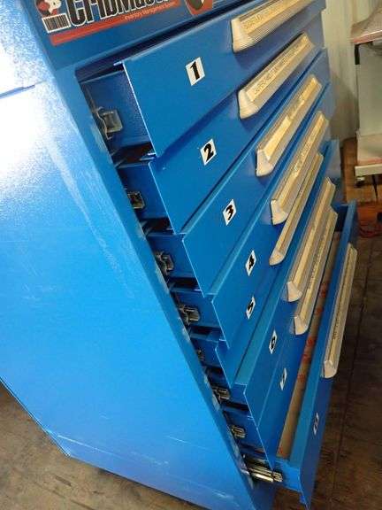 Portable Cribmaster Accudrawer 8-Drawer Tool Box - Yellow Tag Auctions
