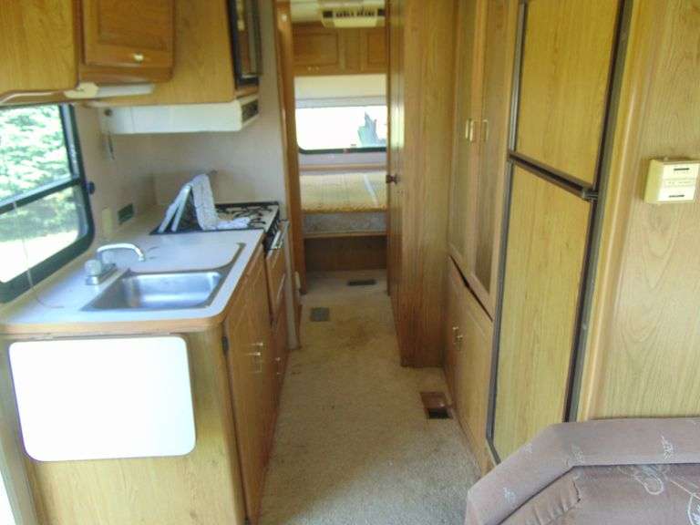 1989 ITASCA SUNFLYER MOTORHOME - Ziemer Hilbrands Auctions