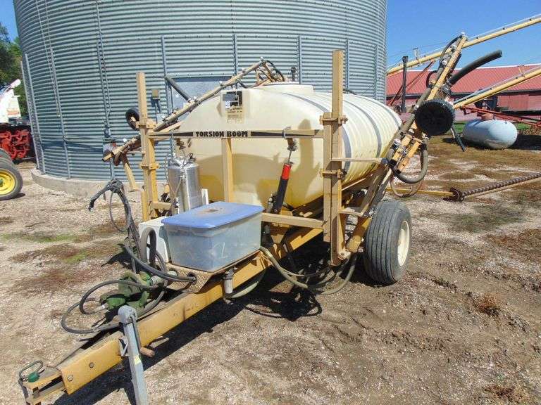 AG CHEM PULL TYPE SPRAYER 400 GAL, 54' FOLDING BOOM, FOAMER AND MONITOR ...