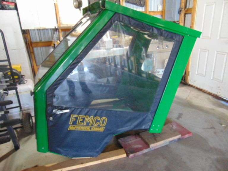 JD CAB, FITS SMALLER TRACTOR, MODEL 308012510 FEMCO INC, SER F2510A ...