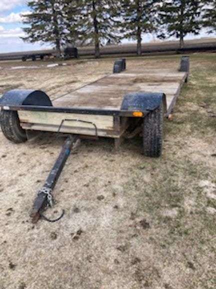 8X20.5 HAY TRAILER, PULL TYPE PIN HITCH, HAS TITLE - Ziemer Hilbrands ...