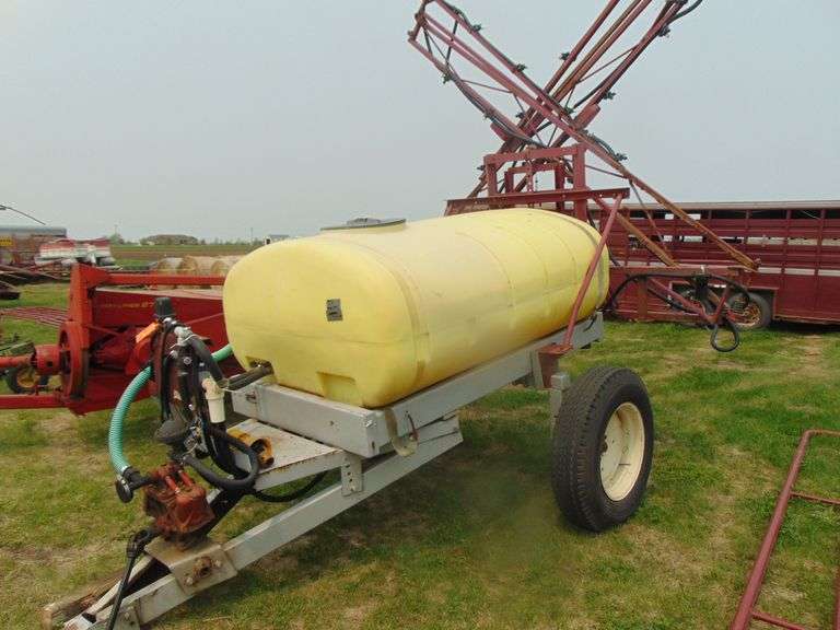500 GAL SPRAYER - 48 FT BOOM, PTO DRIVEN PUMP - Ziemer Hilbrands Auctions