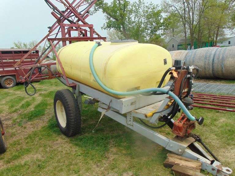 500 GAL SPRAYER - 48 FT BOOM, PTO DRIVEN PUMP - Ziemer Hilbrands Auctions